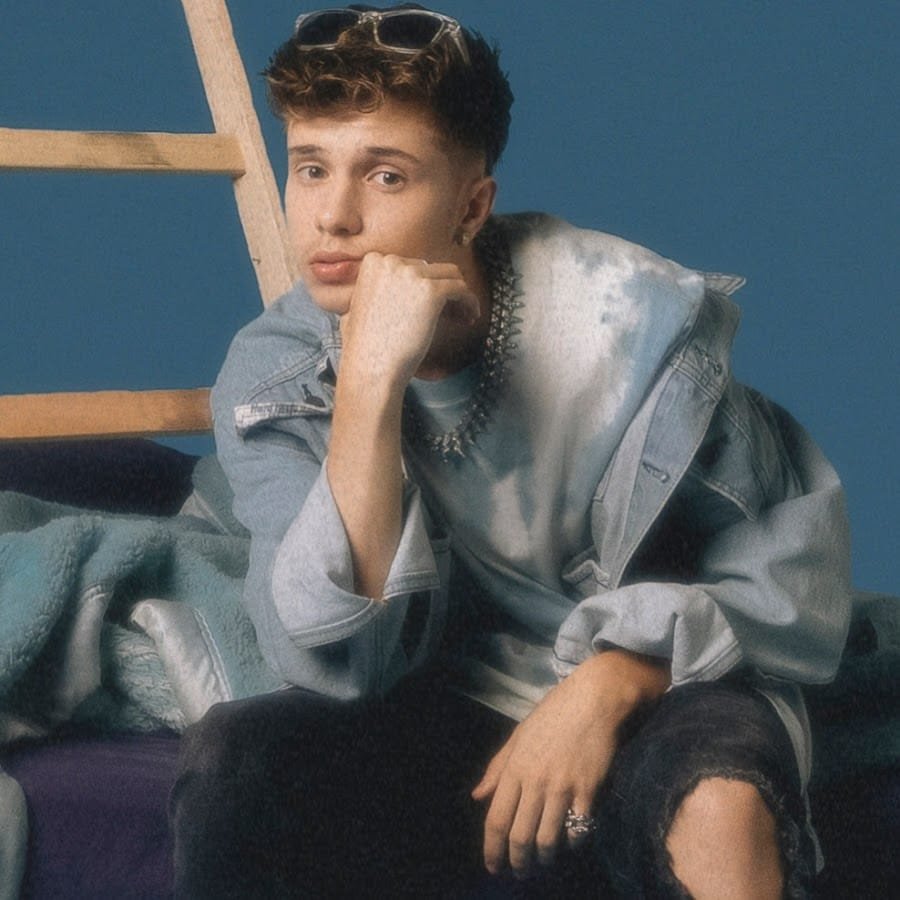 Biografia Greg BBX | Ikarus